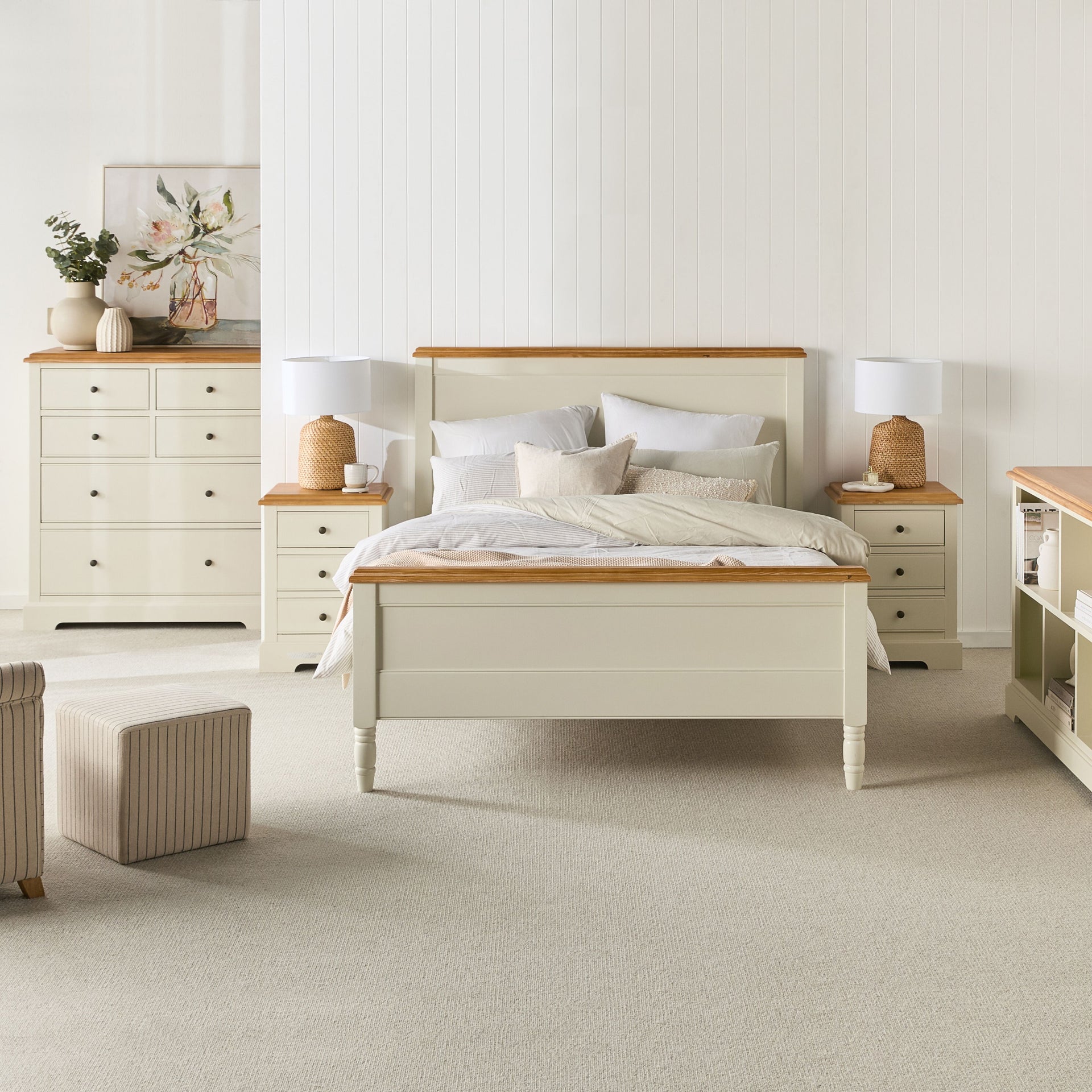 Clover Outback Bookcase 93 x 140cm – Early Settler NZ