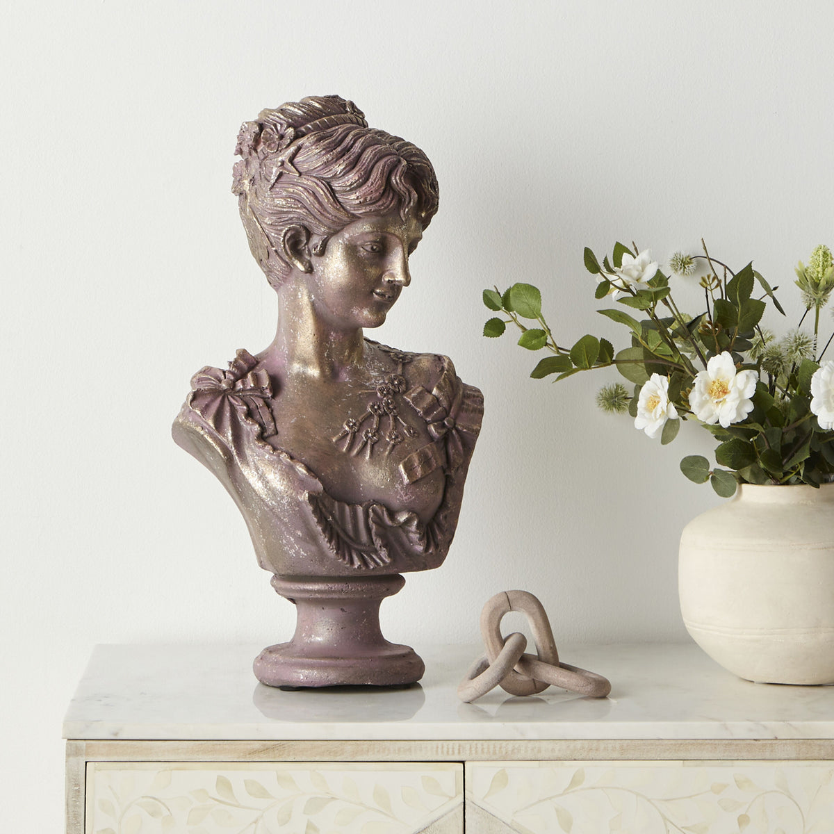 Roselee Statue 30x18x55cm – Early Settler NZ