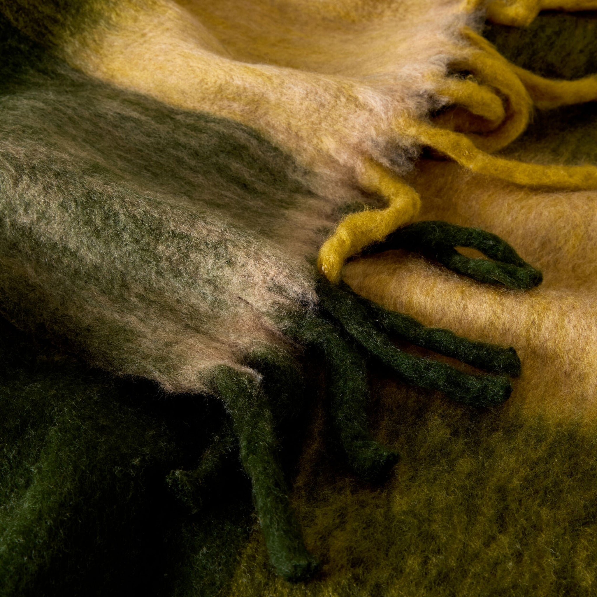 Hunter Wool Blend Throw Green Check 130x170cm – Early Settler NZ